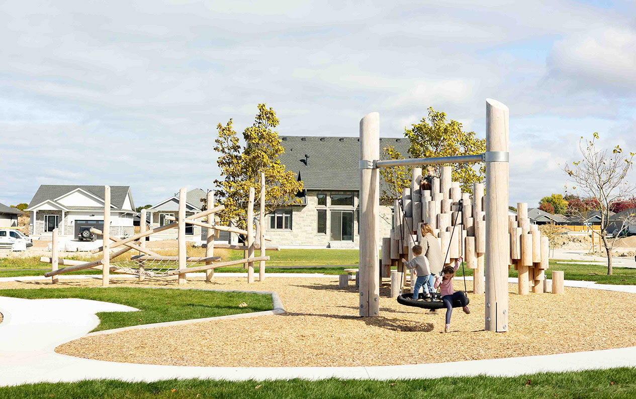 Woodridge Playground - Earthscape Play Inc.