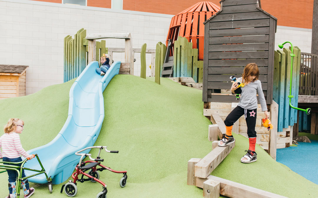 Ron Joyce Children’s Health Centre - Earthscape Play Inc.